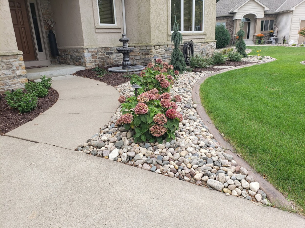 Front Entry Patio & Steps - Transitional - Landscape - Minneapolis - by ...