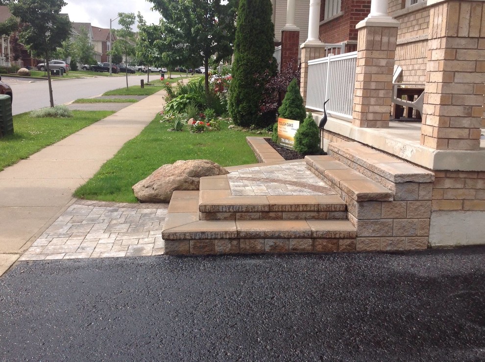 Front porch stone steps & landing, rock detail - Contemporary ...