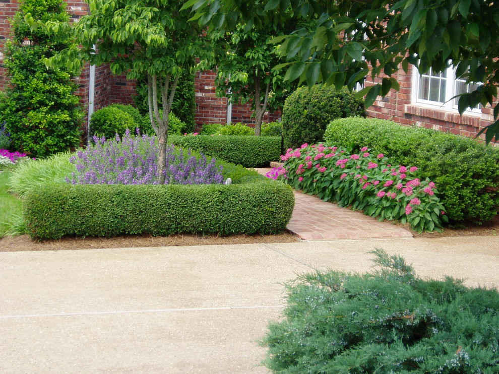 Front Yard Landscaping - Landscape - Louisville - by Specialized ...