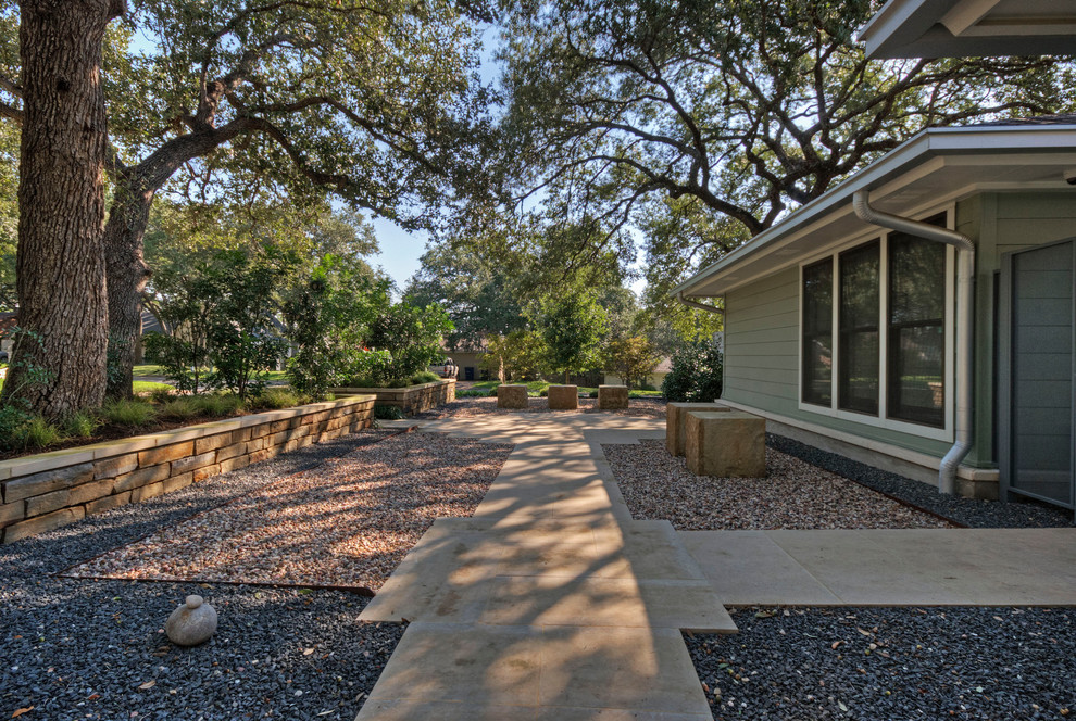 Front Yard Living - Contemporary - Landscape - Austin - by Pearson ...