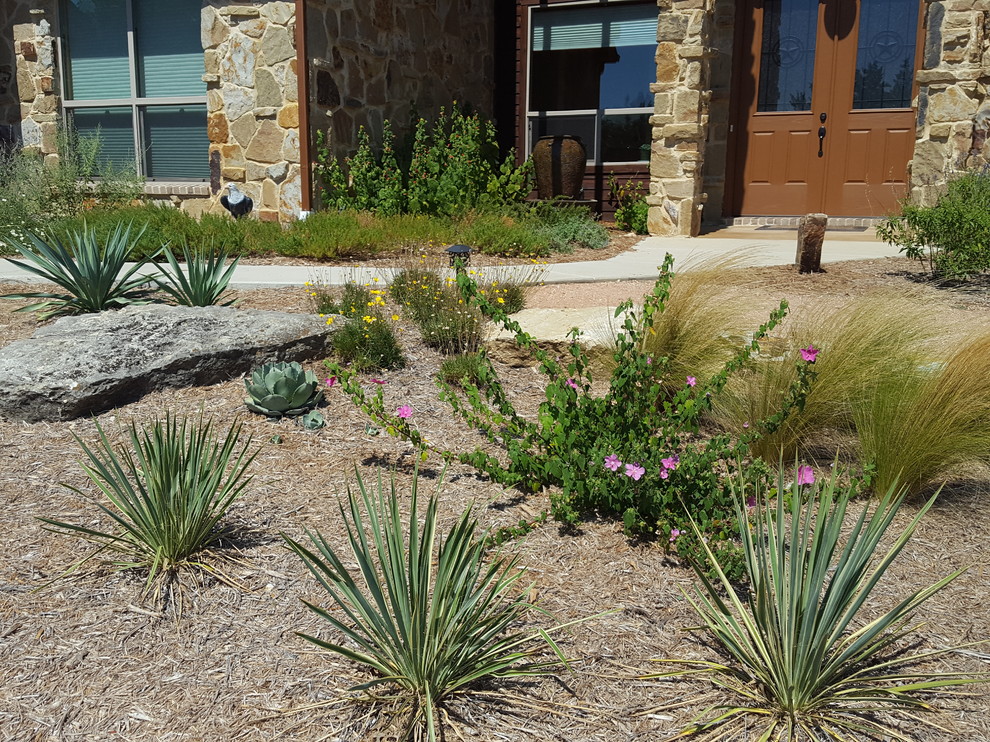 Front yard xeriscape - Rustic - Landscape - Dallas - by Happy Gardens ...