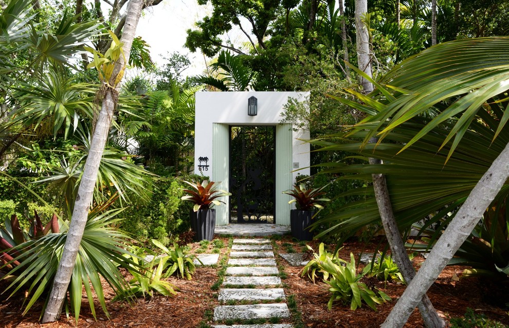 Garden Entrance - Tropical - Landscape - Miami - by SAVINO MILLER ...