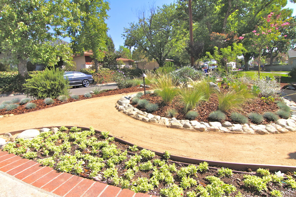 Grassless - Modern - Landscape - Los Angeles - by Dattola Designs | Houzz