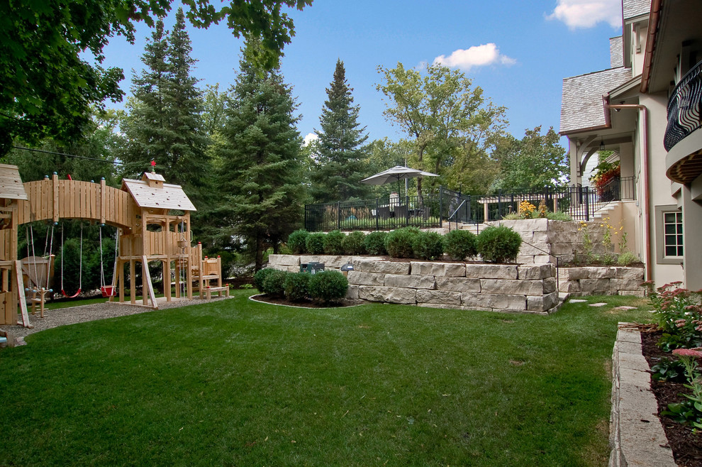 Great Neighborhood Homes - Traditional - Landscape - Minneapolis - by ...