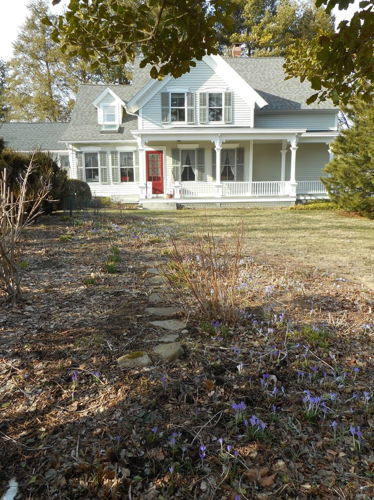 Hampton farmhouse new Entry garden and walkway - Country - Garden ...