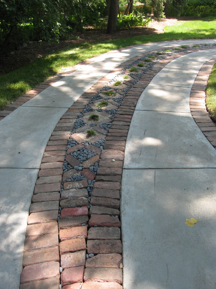 Hardscape Patterns - Traditional - Landscape - Omaha - by Marti Neely ...