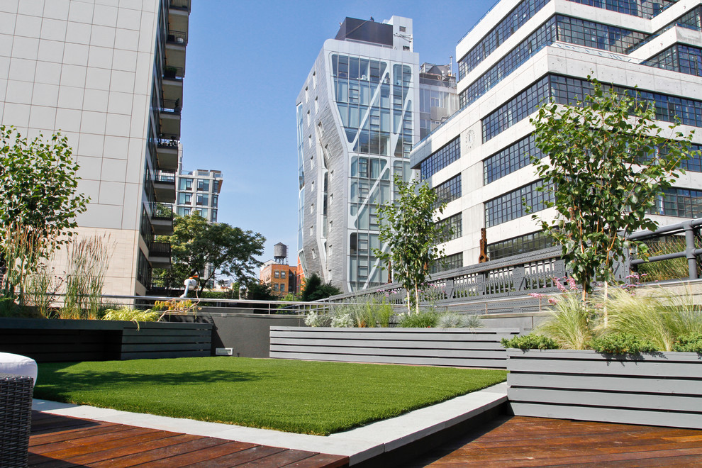 Highline facing roof garden - Modern - Landscape - New York - by Little ...