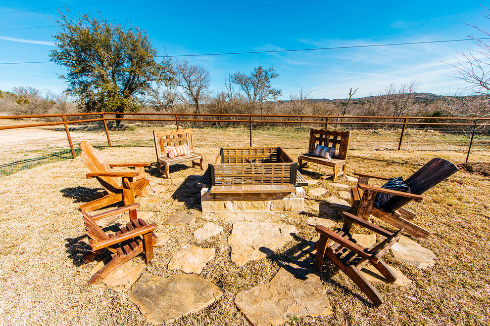 Hilltop Farmstead - Farmhouse - Landscape - Austin - by GRIT Co. | Houzz