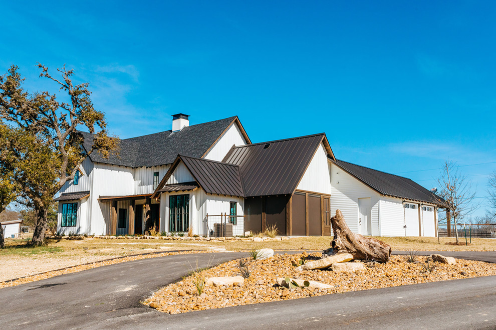 Hilltop Farmstead - Farmhouse - Landscape - Austin - by GRIT Co. | Houzz
