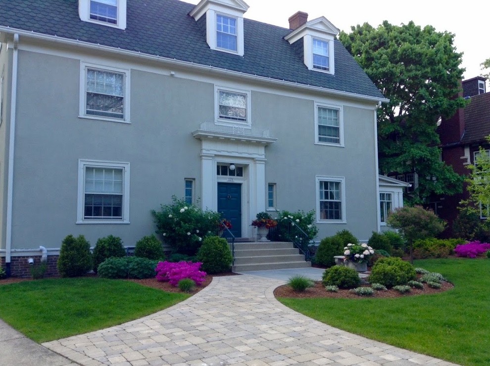 Historical traditional front yard makeover - Classique - Jardin ...