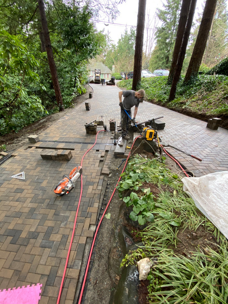 Holland Paver Driveway - Landscape - Seattle - by DREAMSCAPES Landscape ...