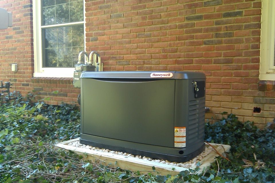 Honeywell Automatic Standby Generator - Modern - Landscape - Detroit ...