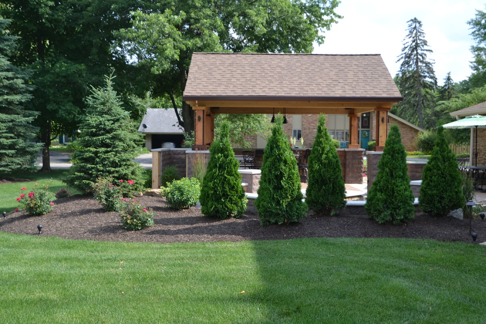 Indianapolis Outdoor Living - Traditional - Landscape - Indianapolis ...