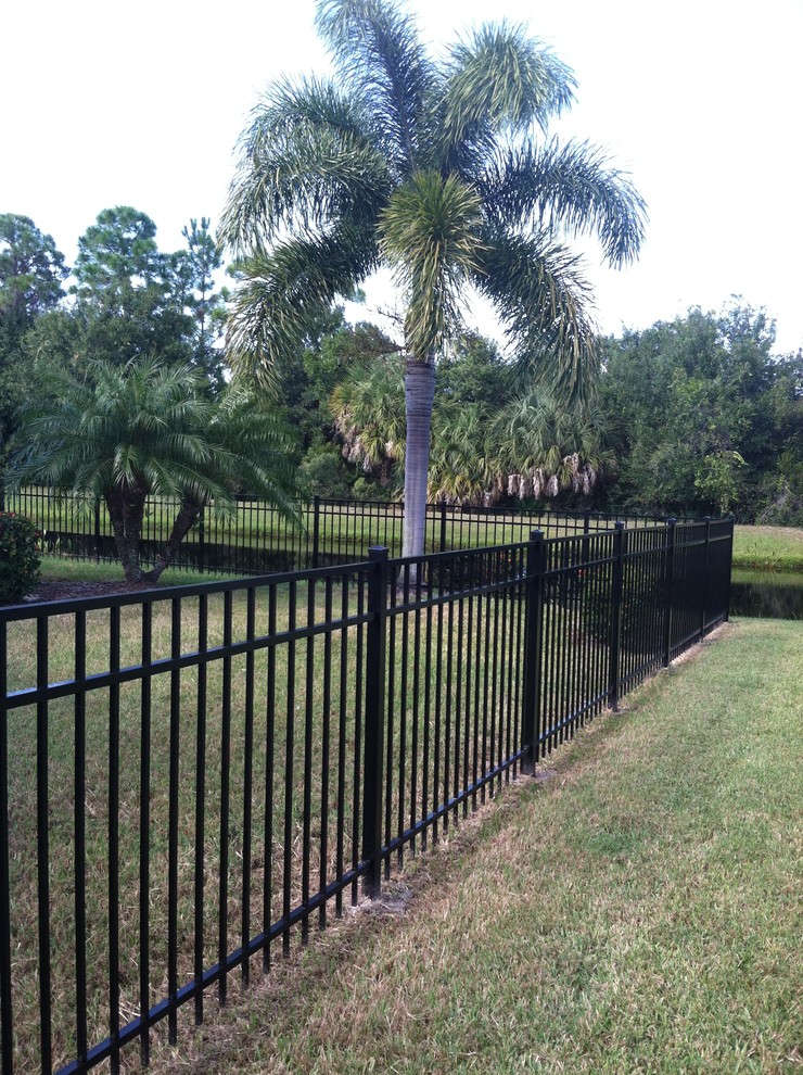 Installs - Transitional - Landscape - Tampa - by Foremost Fence | Houzz