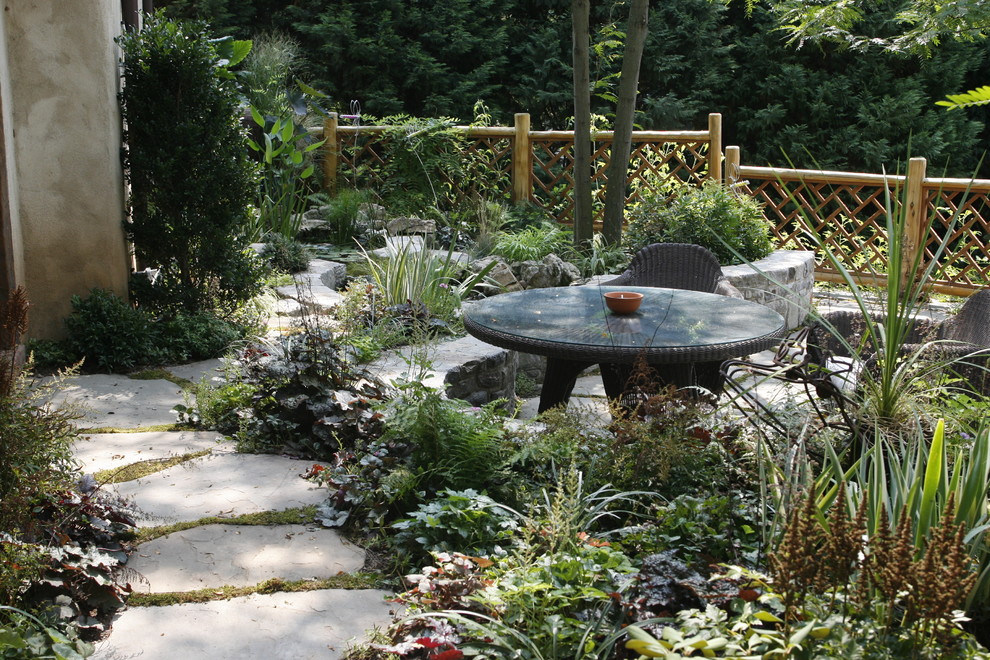 Intimate Garden Table with Wall Seating - Traditional - Landscape - New ...