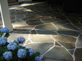 Irregular Bluestone Patio - Traditional - Landscape - Atlanta - by ...