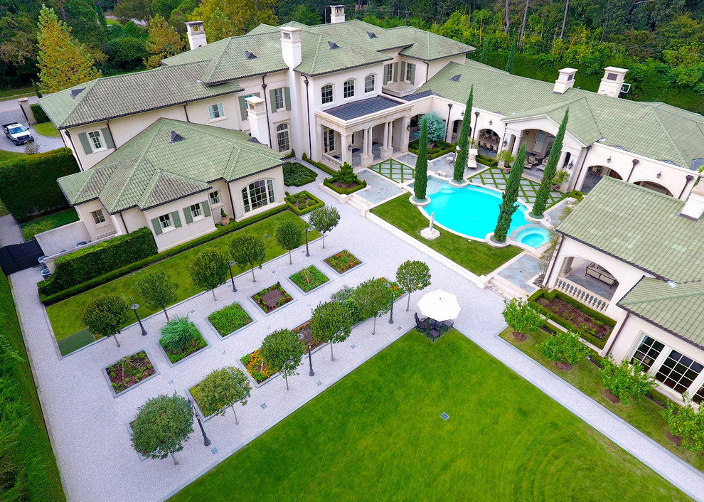 Italian Estate – Memorial - Traditional - Landscape - Houston - by Moss ...
