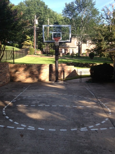 Jay W's Pro Dunk Platinum Basketball System on a 25x25 in Huntsville ...