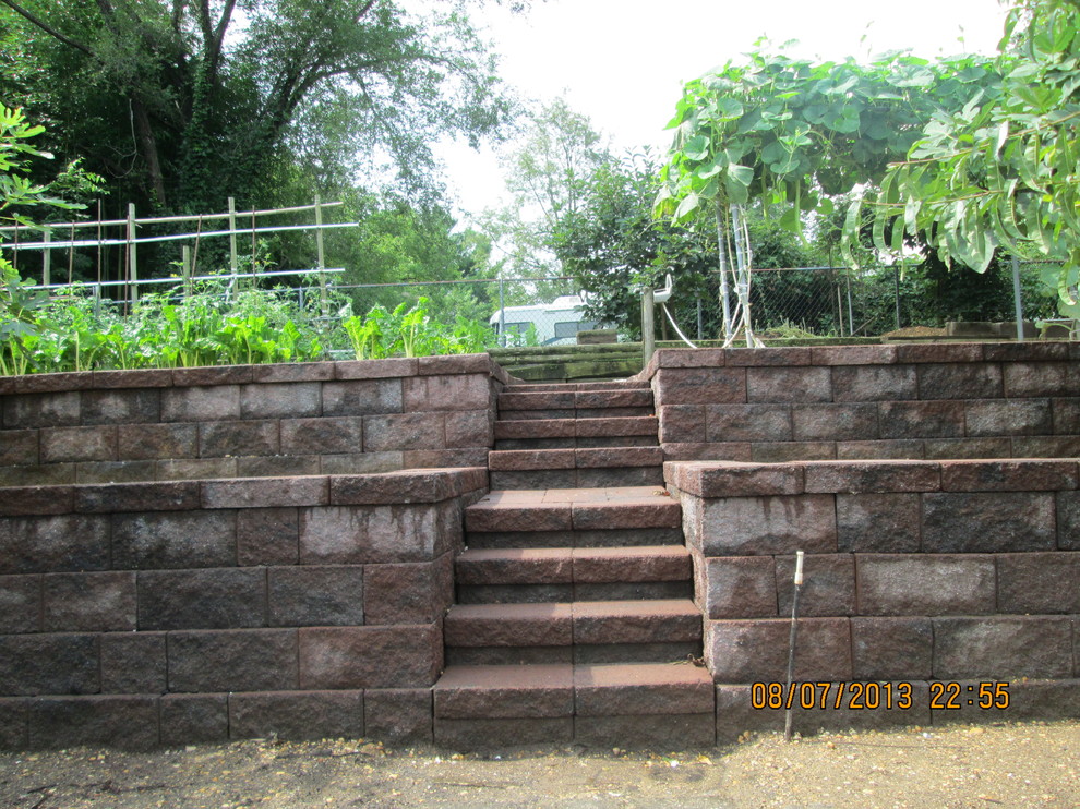 Keystone Retaining Wall - Traditional - Landscape - Baltimore - by ...