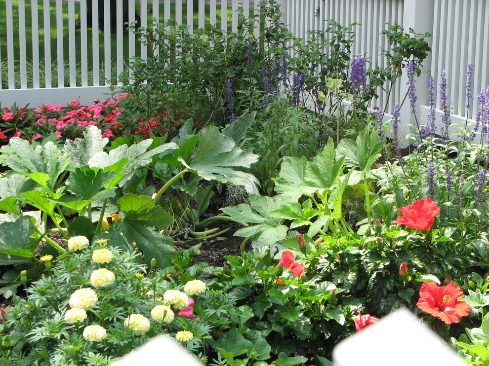 Kitchen Gardens - Traditional - Landscape - New York - by GreenCraft ...