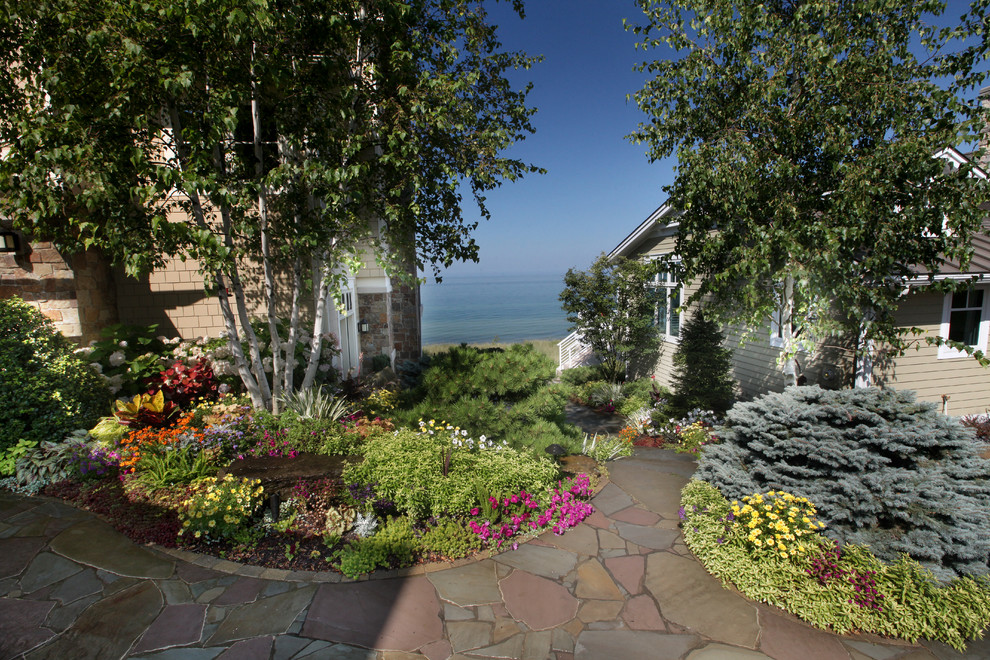 Lakehouse - Beach Style - Landscape - Grand Rapids - by Windscapes ...