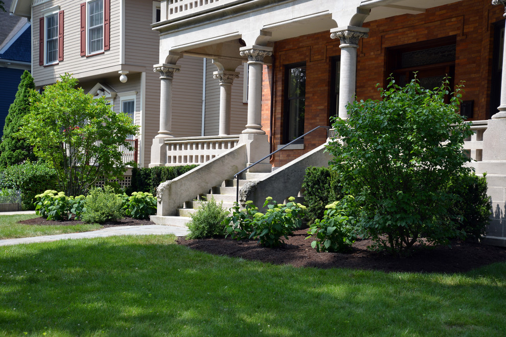 Landmark Beauty - Victorian - Garden - Chicago - by Marilyn's ...