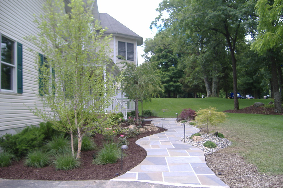Landscape Design & Construction Projects - Traditional - Landscape ...