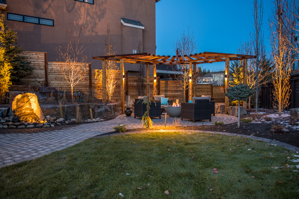 Natural Rock Walls Landscaping