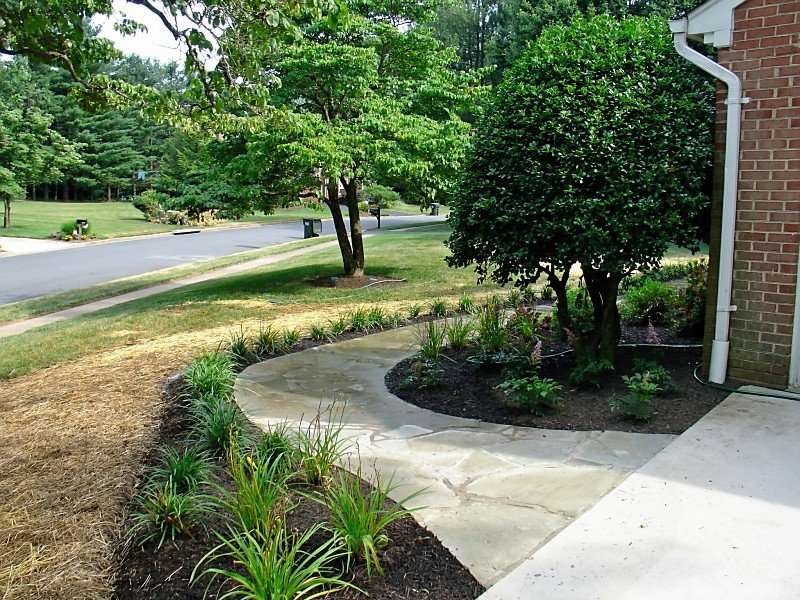 Landscaping - Traditional - Landscape - DC Metro - by SAB Lawn ...