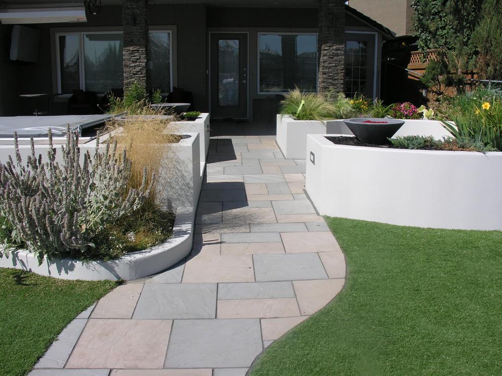 Lashyn - Contemporary - Landscape - Calgary - by Ananda Landscapes | Houzz