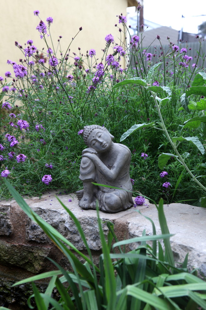 Lilac Verbena and Buddha - Farmhouse - Landscape - Los Angeles - by ...