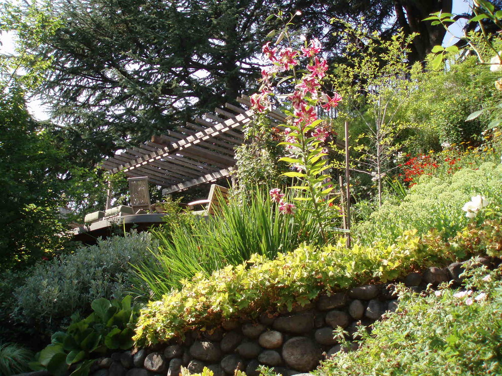 Linda Engstrom - Traditional - Landscape - Portland - by Garden ...