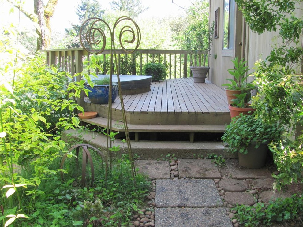 Linda Engstrom - Eclectic - Landscape - Portland - by Garden Aesthetics ...