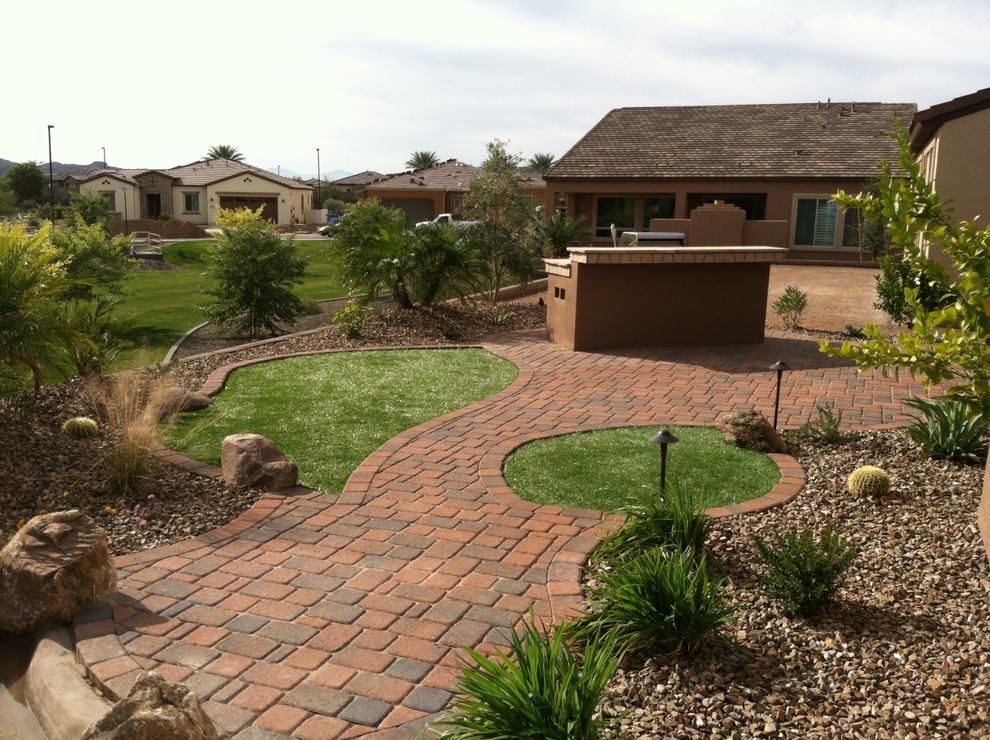 Looking for Some Examples for Your Backyard? - Southwestern - Landscape ...