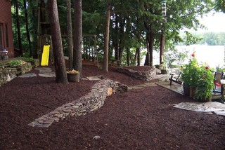 Low Maintenance Lakeshore Landscaping - Traditional - Landscape ...