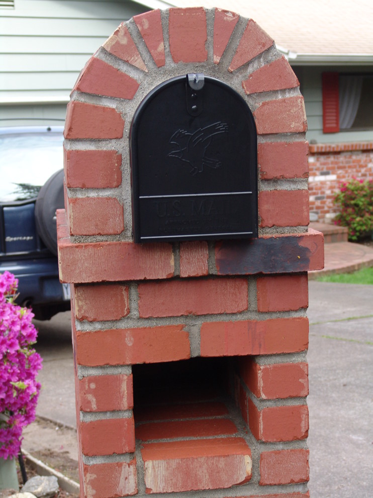 Mailbox - Traditional - Landscape - Portland - by Brown Bros. Masonry ...