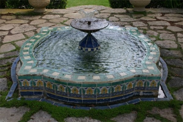 Malibu California Revival Tiles - Méditerranéen - Jardin - Orange ...