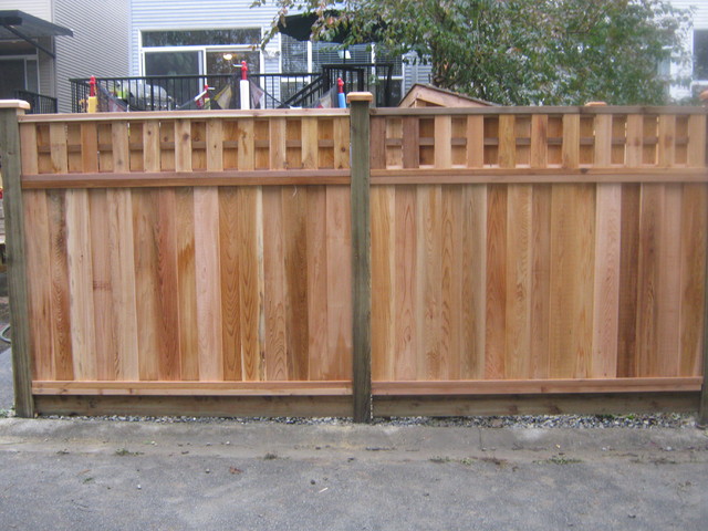 Maple Ridge fence Robin and Nathan - Traditional - Garden - Vancouver ...