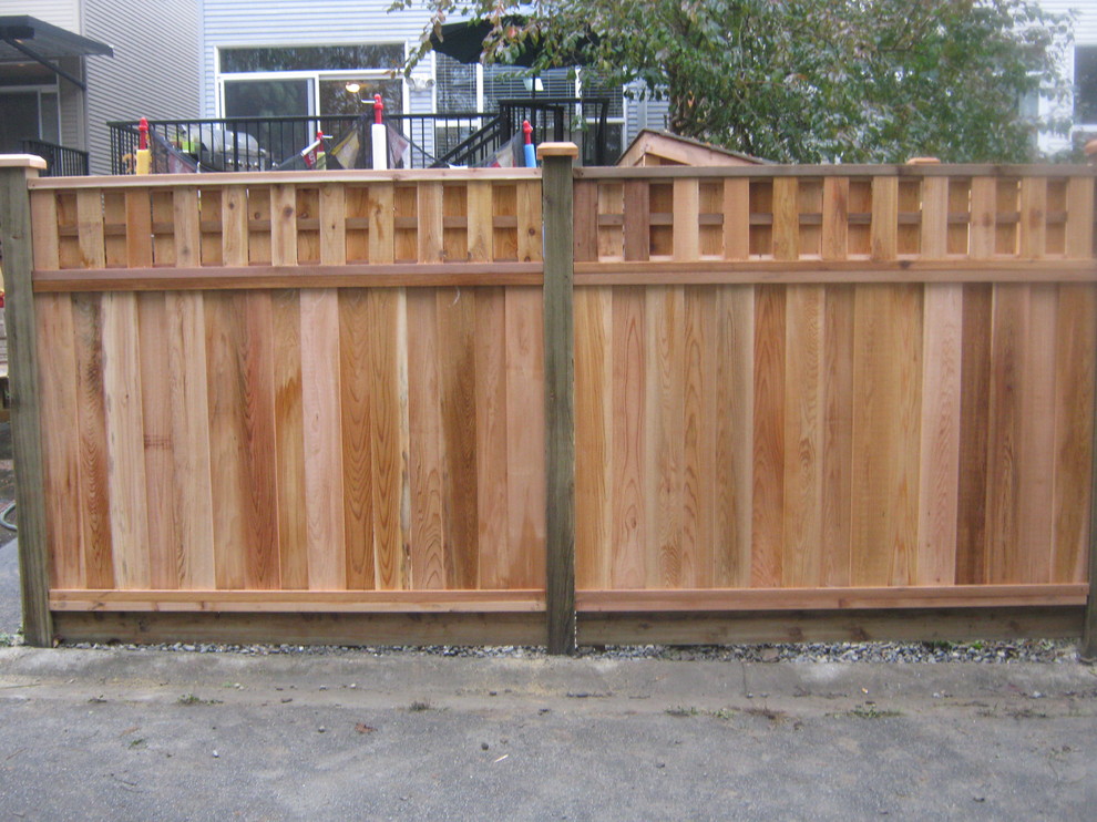 Maple Ridge fence Robin and Nathan - Traditional - Garden - Vancouver ...