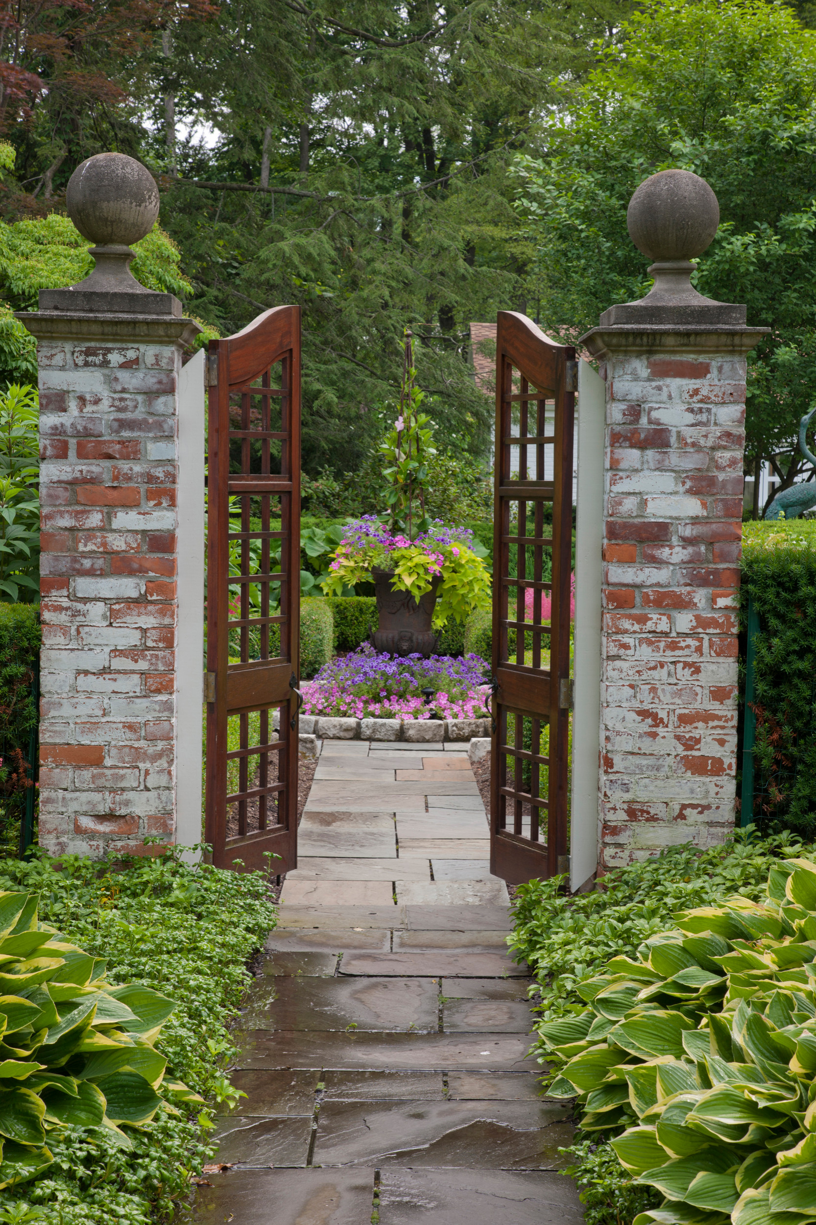 Brick Columns Driveway Entrance Designs Decorative Black Gate Brick