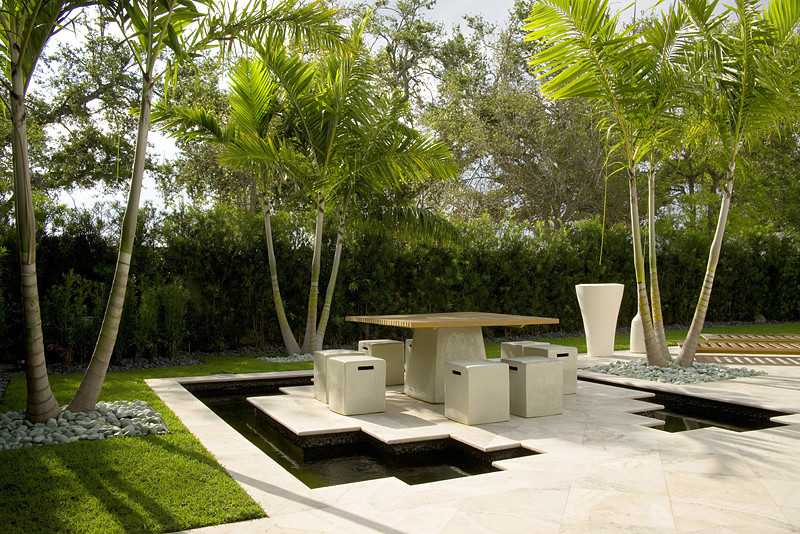 Modern Backyard - Modern - Landscape - Miami - by JC Enterprise ...