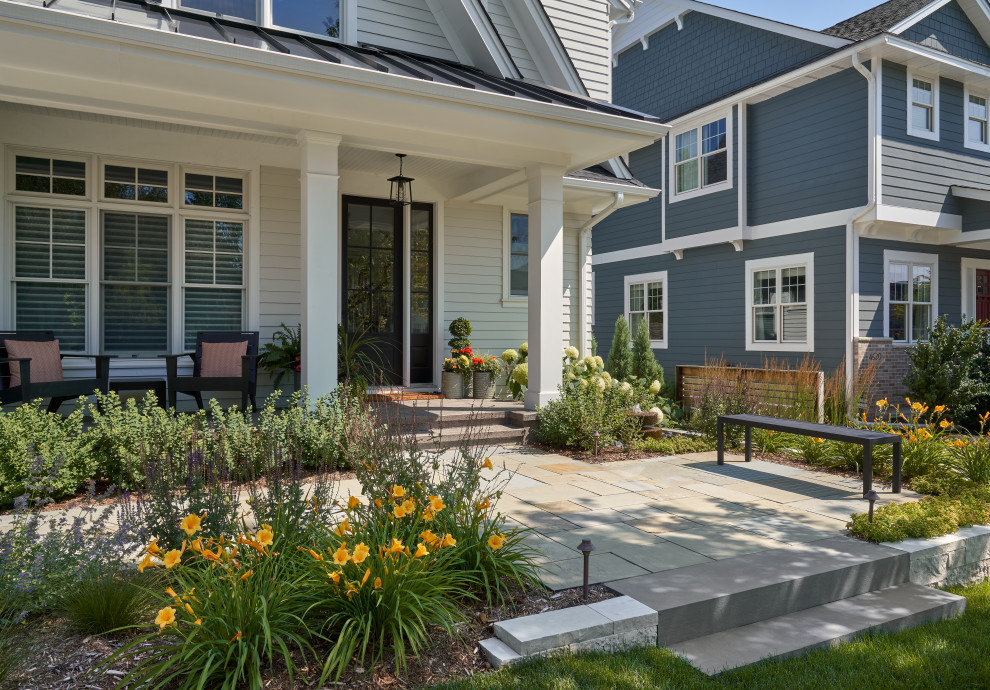 Modern Farmhouse Front Yard - Country - Garden - Minneapolis - by ...