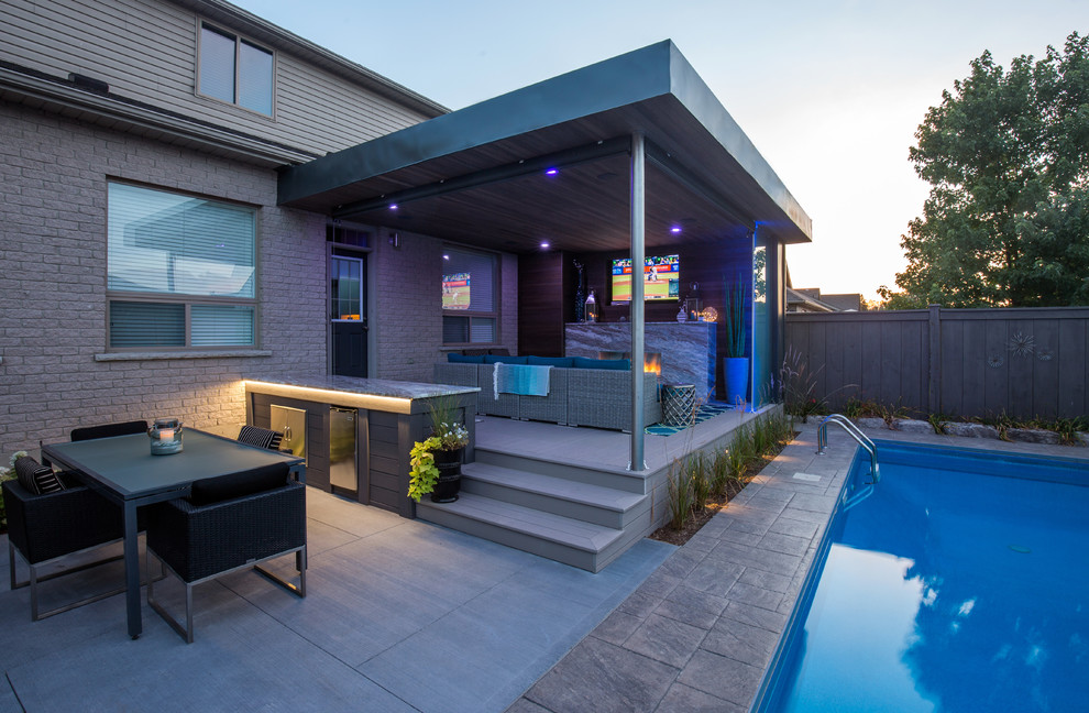 Modern Flat Roof Pavilion - Conestoga, ON - Modern - Garden - Toronto ...