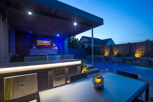 Modern Flat Roof Pavilion - Conestoga, ON - Modern - Garden - Toronto ...