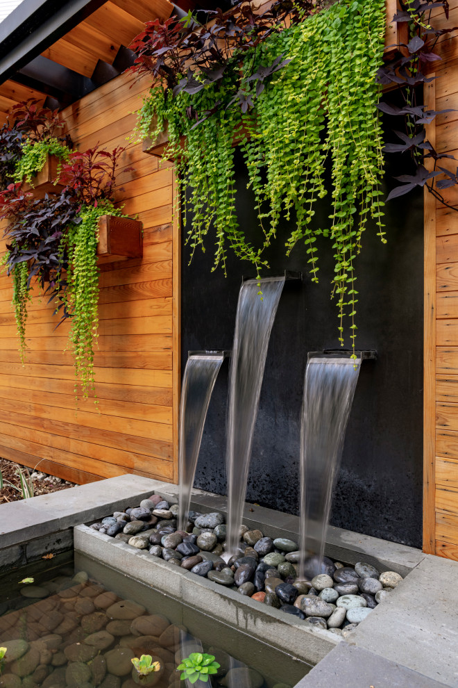 Modern Oasis - Landscape - Minneapolis - by Mom's Design Build | Houzz