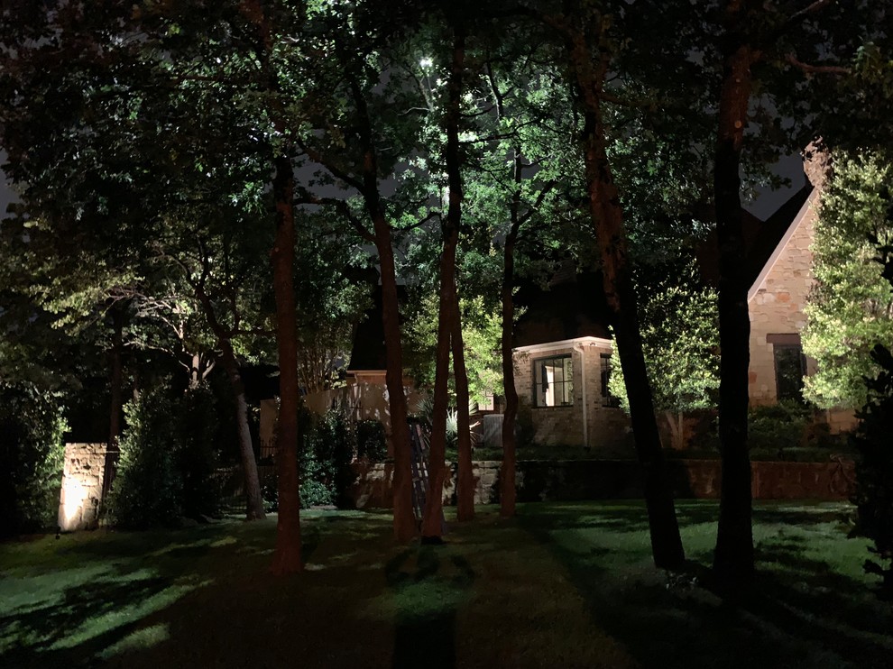 Moonlighting Effect (Tree Lighting) - Landscape - Dallas - by Dallas ...