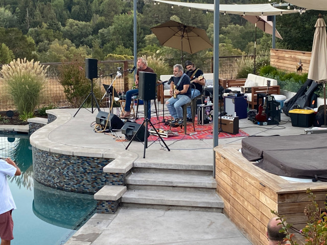 Houzz Front Yard Concert