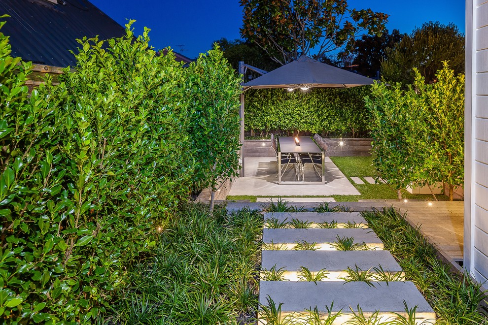 Mt Eden Outdoor Kitchen - Contemporary - Garden - Auckland - by Celia ...