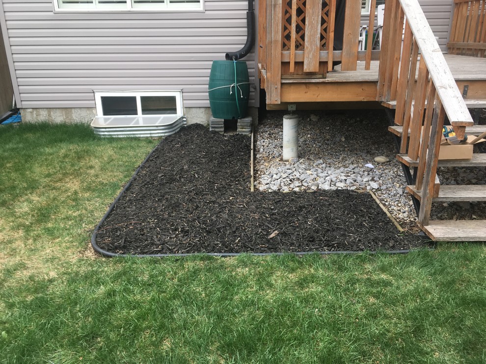 Mulch Beds - Landscape - Calgary - by Alpine Vista Landscapes Inc | Houzz