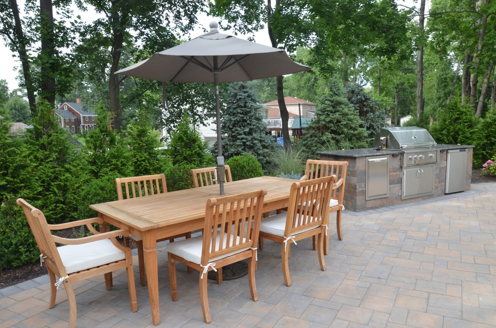 Multi-level Outdoor Space for the Entire Family - Modern - Patio - New ...